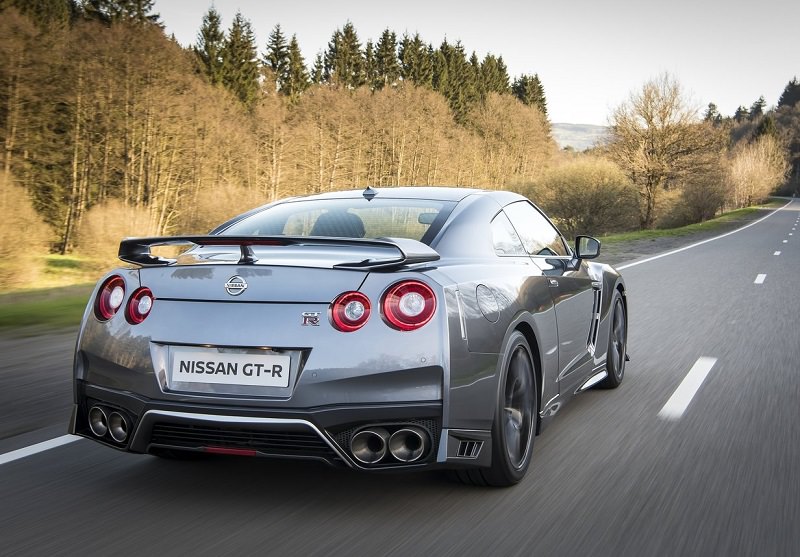 نيسان GTR 2017 | ArabGT